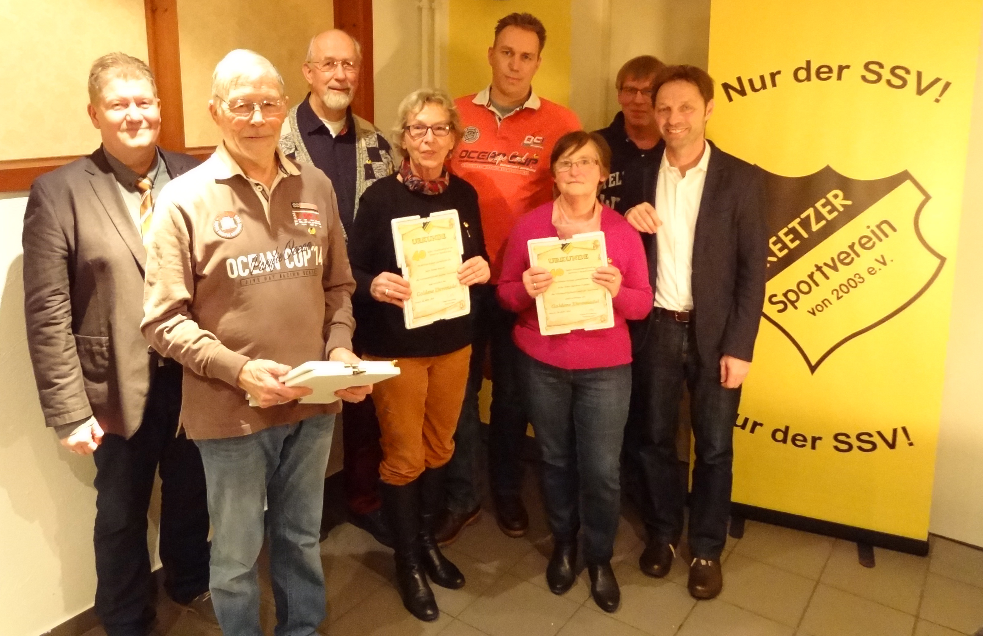 Margot Burmann wurde aus Anlass ihrer 50-jährigen Vereinsmitgliedschaft